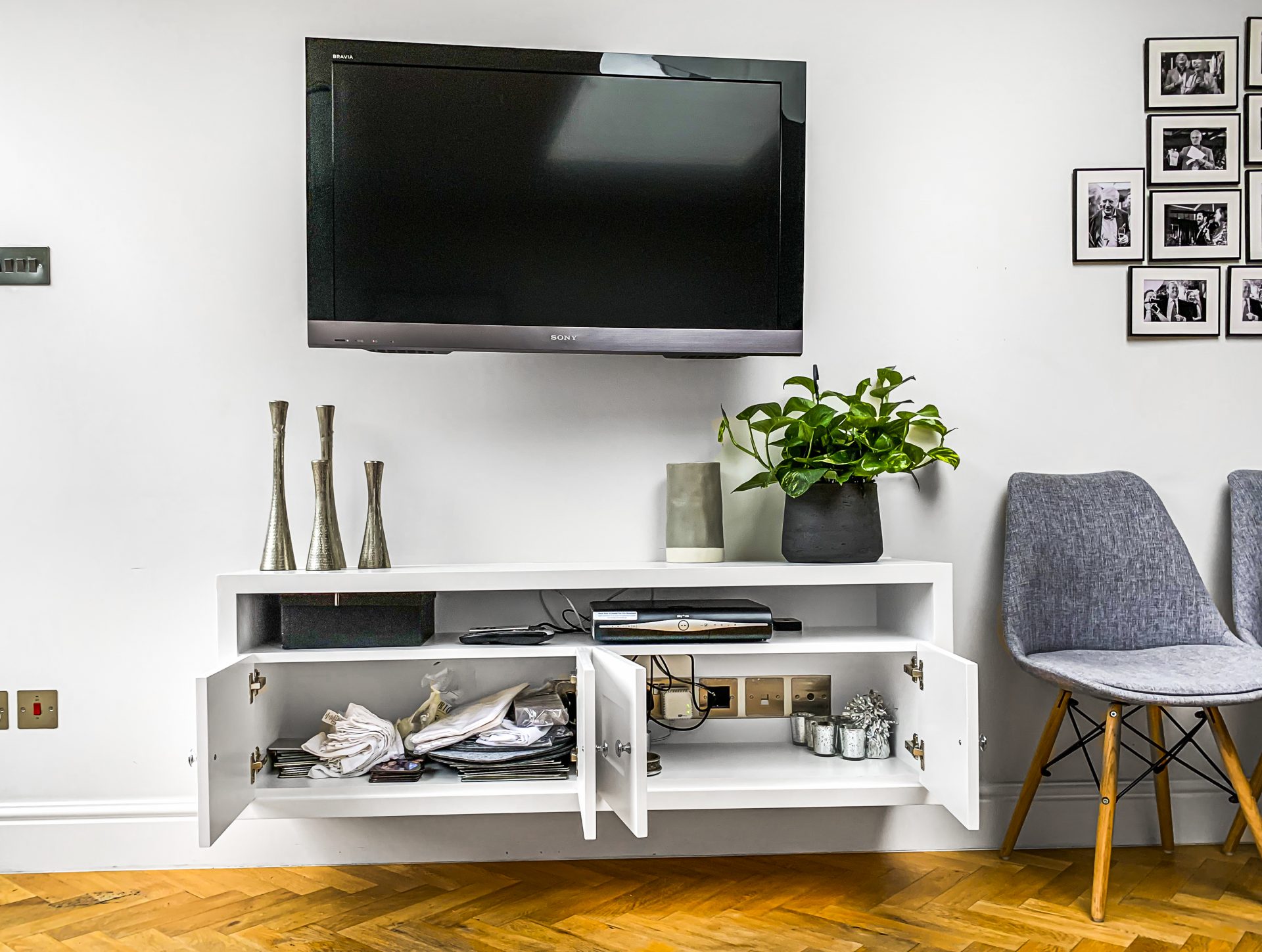 Wardrobes & Bookcases Gallery | Art Wardrobes