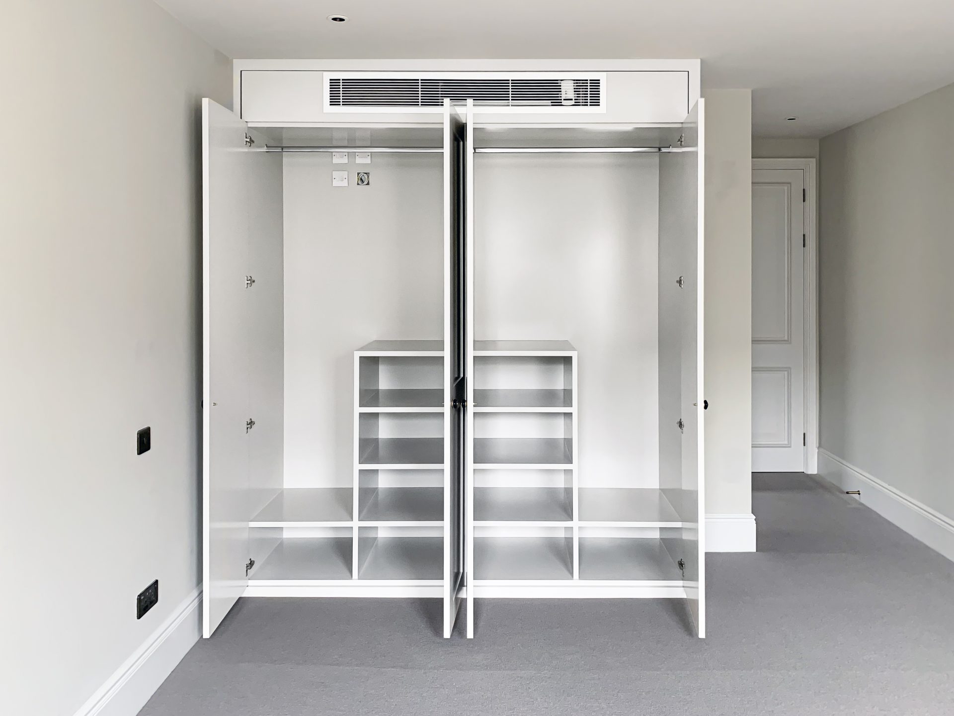 Wardrobes & Bookcases Gallery | Art Wardrobes